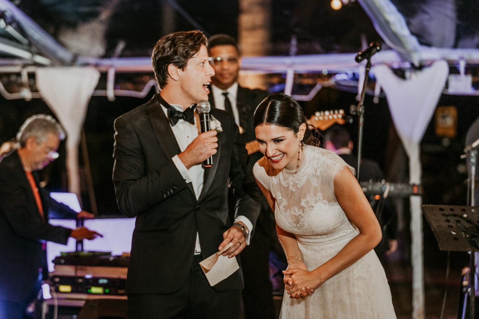 Capturing the Magic of a Copamarina Beach Resort Wedding - Nilka ...